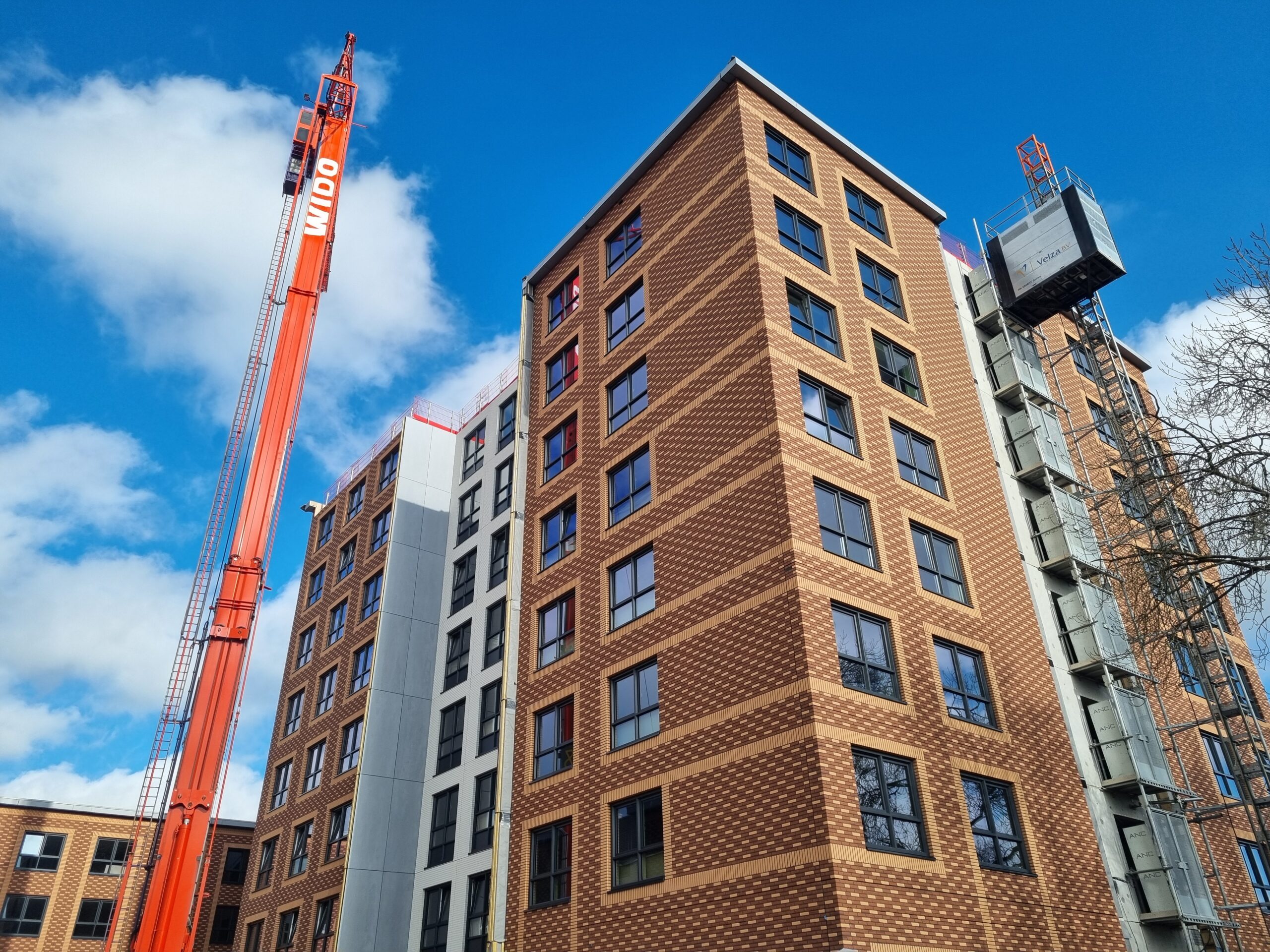 Verkort de doorlooptijd van bouwprojecten met prefab badkamers - IZI ...